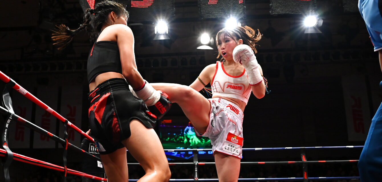 XSTREAM 1 10.12 大森ゴールドジム：伊藤紗弥が1分間高速ミドルキック連打チャレンジに参加「ムエタイ選手らしい1分キックを魅せたいです」 | BOUTREVIEW